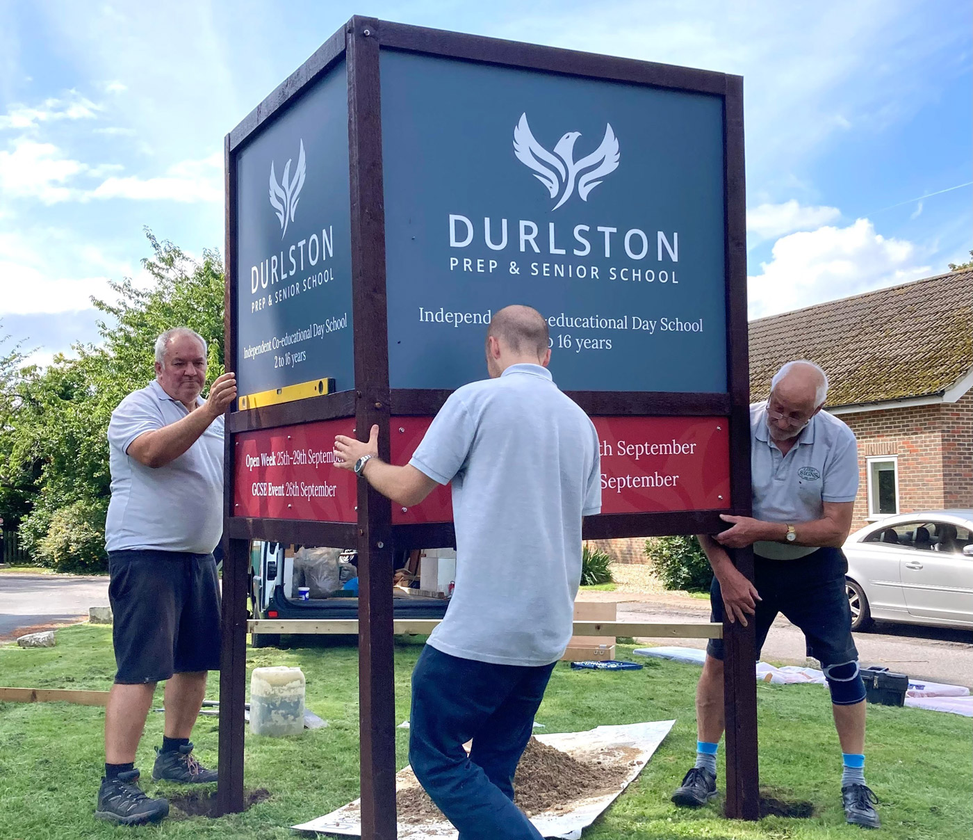 Lush Signs New Milton | A family run signwriting business